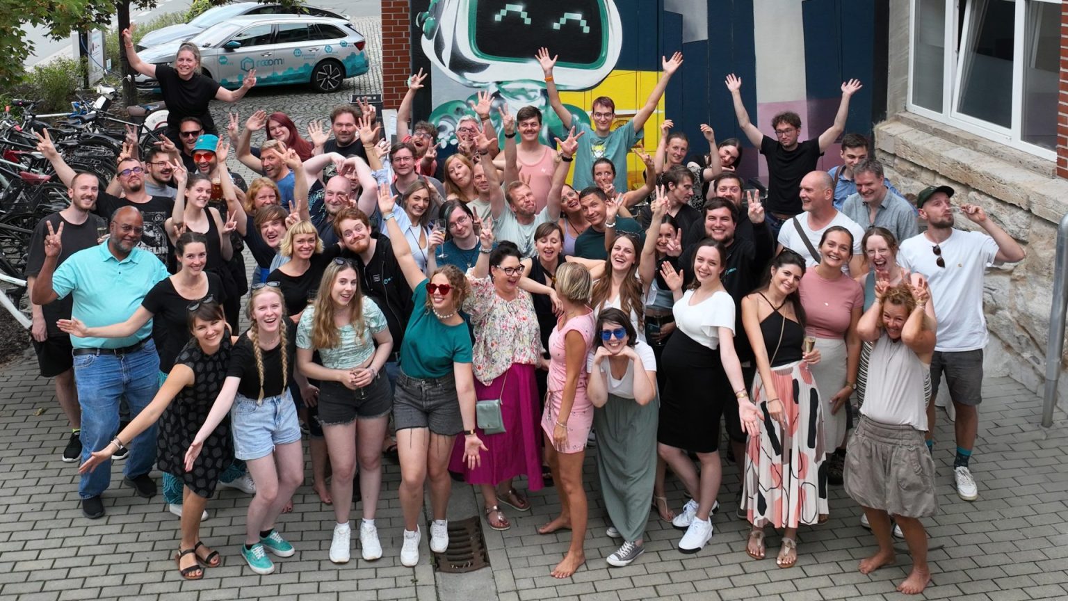 rooom AG schließt Finanzierungsrunde über 17 Millionen Euro ab - bm|t ...